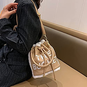 JQAliMOVV Bucket Bags for Women, Mini Bucket Bag Hobo Purses Tote Bag Leather Crossbody Bucket Bags Drawstring Handbags (Khaki)