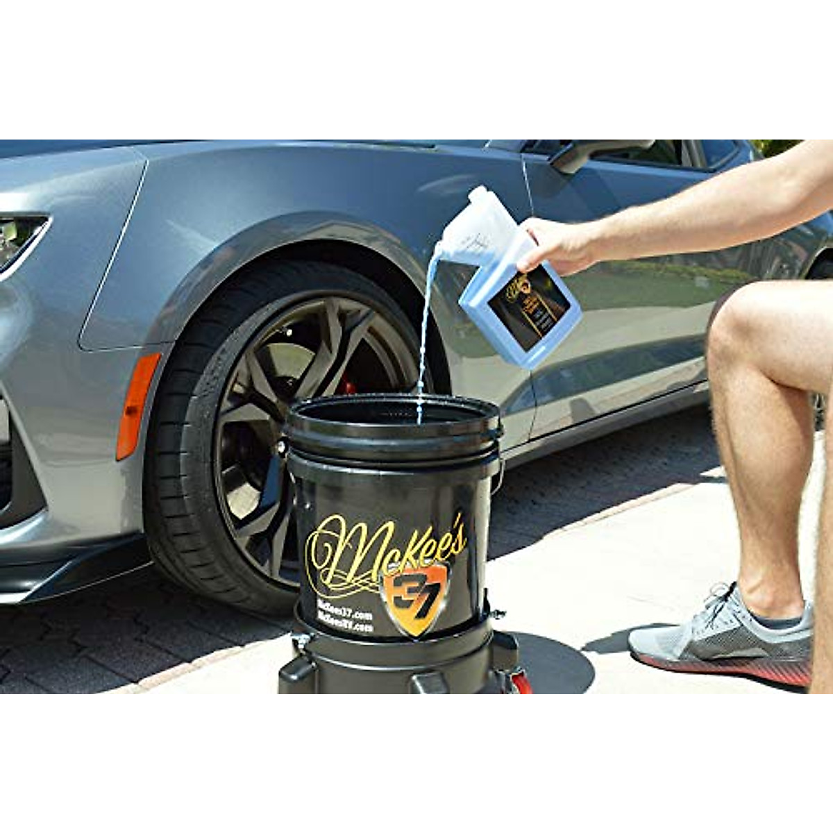 McKee's 37 SiO2 Rinseless Wash (Hyper Concentrated Rinseless/Waterless Solution), 32 fl. oz.