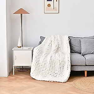 CHYOUL Chenille Chunky Knit Blanket Hand Made Warm Throw Cozy Crochet Blanket Warm Gift White 40"x80"（Three Seater Sofa/Twin Size）