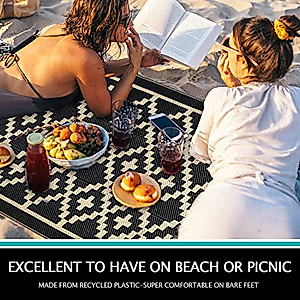 Capslpad Outdoor Rug 4'x6' Waterproof Plastic Straw Patio Rug Reversible Mat UV Resistant Outdoor Area Rug for Patio Backyard Terrace Deck Beach Picnic Balcony BBQ,Black and Beige