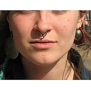 Curved Barbells Titanium G23 Grade Green Anodized 14Gx3/8(1.6x10MM) Captive Bead Ring-BCR with 4MM Ball