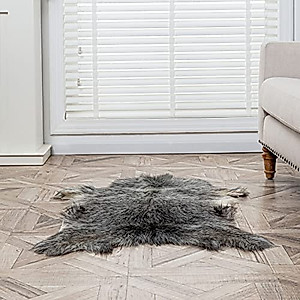 AbunHeri Reindeer Hide Rug 3 ft x 2 ft Deer Hide Rug Deer Rug Animal Skin Rugs for Bedroom Living Room Nursery Grey