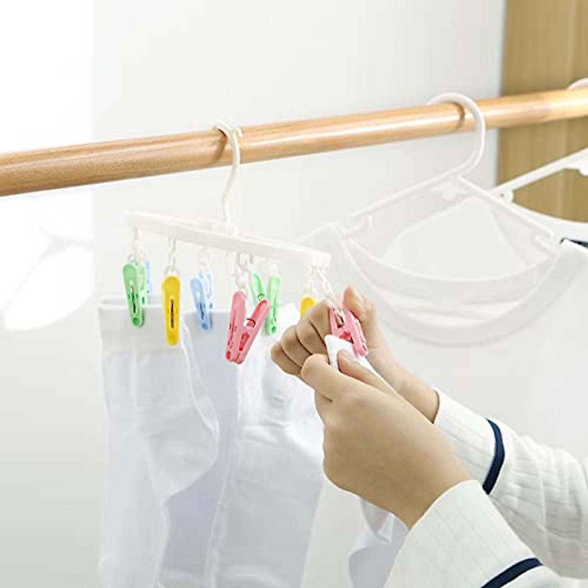 Clips Drip Hanger, Oval Shape Clips Drip Hanger Moisture-Proof Plastic Rotating Hooks Underwear Drying Rack Household Supplies Sock Drying Hanger