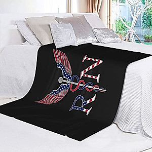 NUTTAG America Flag Rn Registered Nurse Throw Blanket Lightweight 60x50 Inches Air Conditioning Blanket for Bed Couch Living Room All Seasons Microfleece Blanket