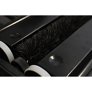 Feiticeira Electrostatic Brush Cleaning Maintenance of Rugs, Carpets and Floors, Silent, Lightweight and Resistant in Metal, Removes Dirt, Crumbs Pet-Friendly Portable Worldwide Success Made America