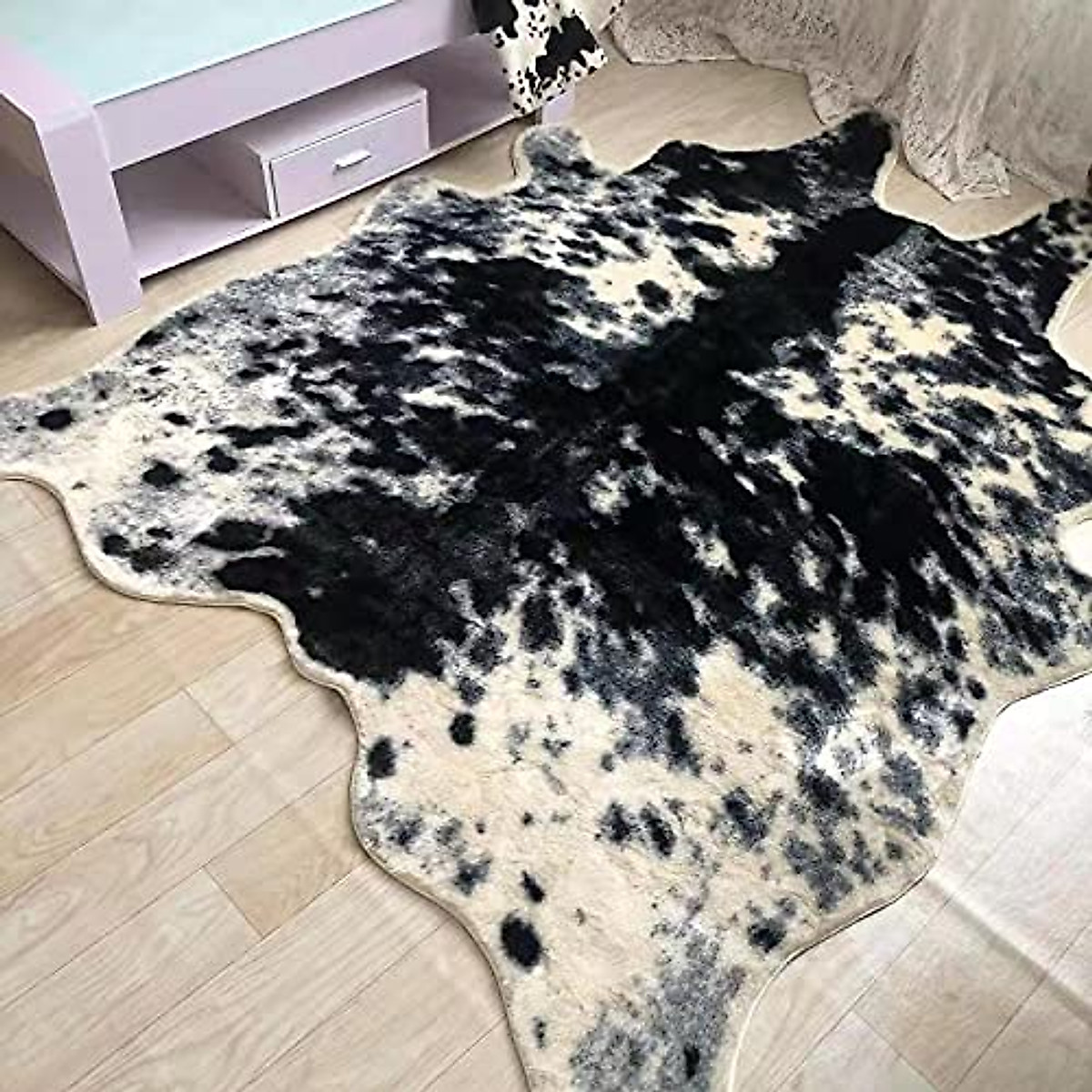 Faux Cowhide Rug Cow Print Area Rug Medium Animal Print Rug Faux Fur Cowhide Skin Carpet Western Decor Gray and White 2.8ft x 3.6ft/ 33.5in x 43.3in