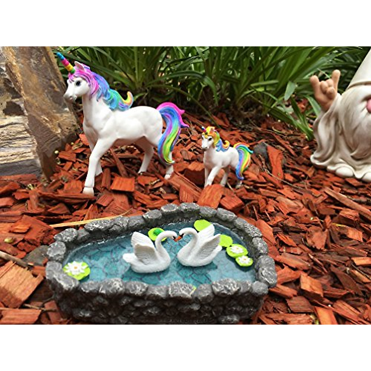 GlitZGlam Swan Miniature Pond - Love is in The air! A Miniature Swan Lake for a Miniature Fairy Garden and Miniature Garden Accessories