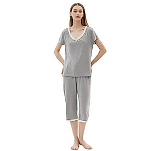Joyaria Womens Summer Cooling Pajamas/Pjs Short Sleeve Capri Bamboo Pjs Ultra Soft Lightweight Sleepwears Set Petite (Light Gray, Small)