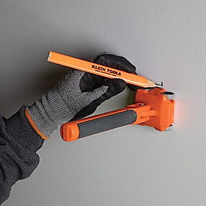 Klein Tools 50611 Magnetic Wire Puller, Pulls Electrical Wire Behind Walls/Tight Spaces, Stainless-Steel Leader, Cable Pulling, Rare Magnet