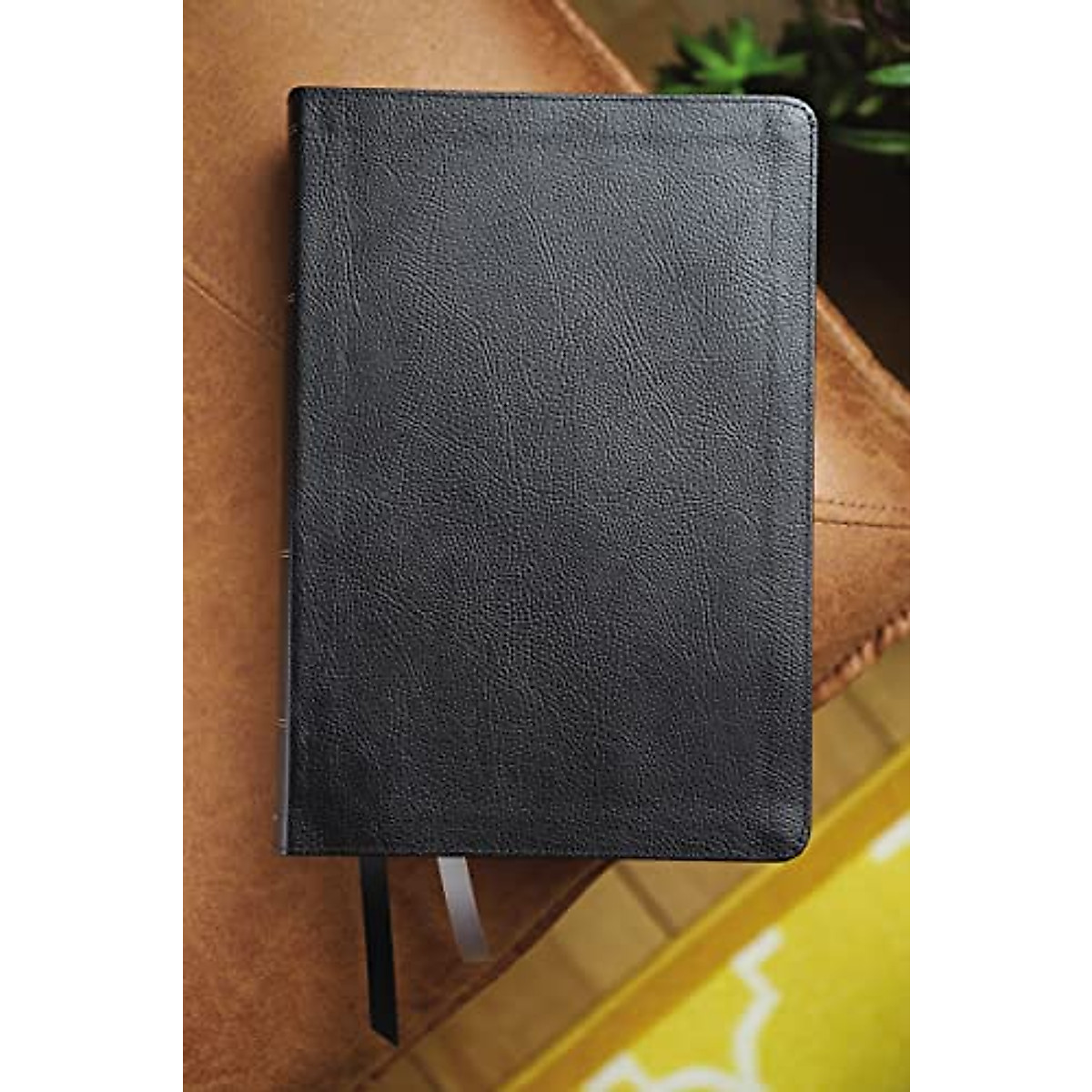 NIV, Thompson Chain-Reference Bible, Large Print, European Bonded Leather, Black, Thumb Indexed, Red Letter, Comfort Print