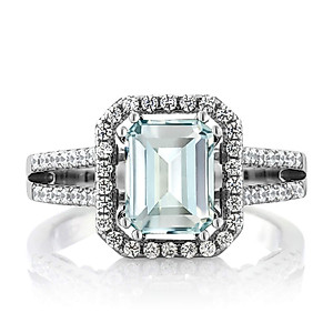 Gem Stone King 925 Sterling Silver Sky Blue Simulated Aquamarine Ring For Women (3.08 Cttw, Emerald Cut 9X7MM, Available in size 5, 6, 7, 8, 9)