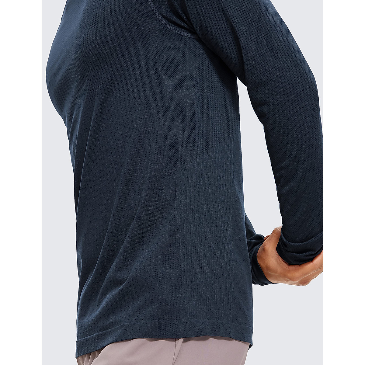 CRZ YOGA Mens Seamless Long Sleeve Tee Shirts Moisture Wicking Workout Athletic Running Shirts Breathable Gym Tops True Navy Heather Large