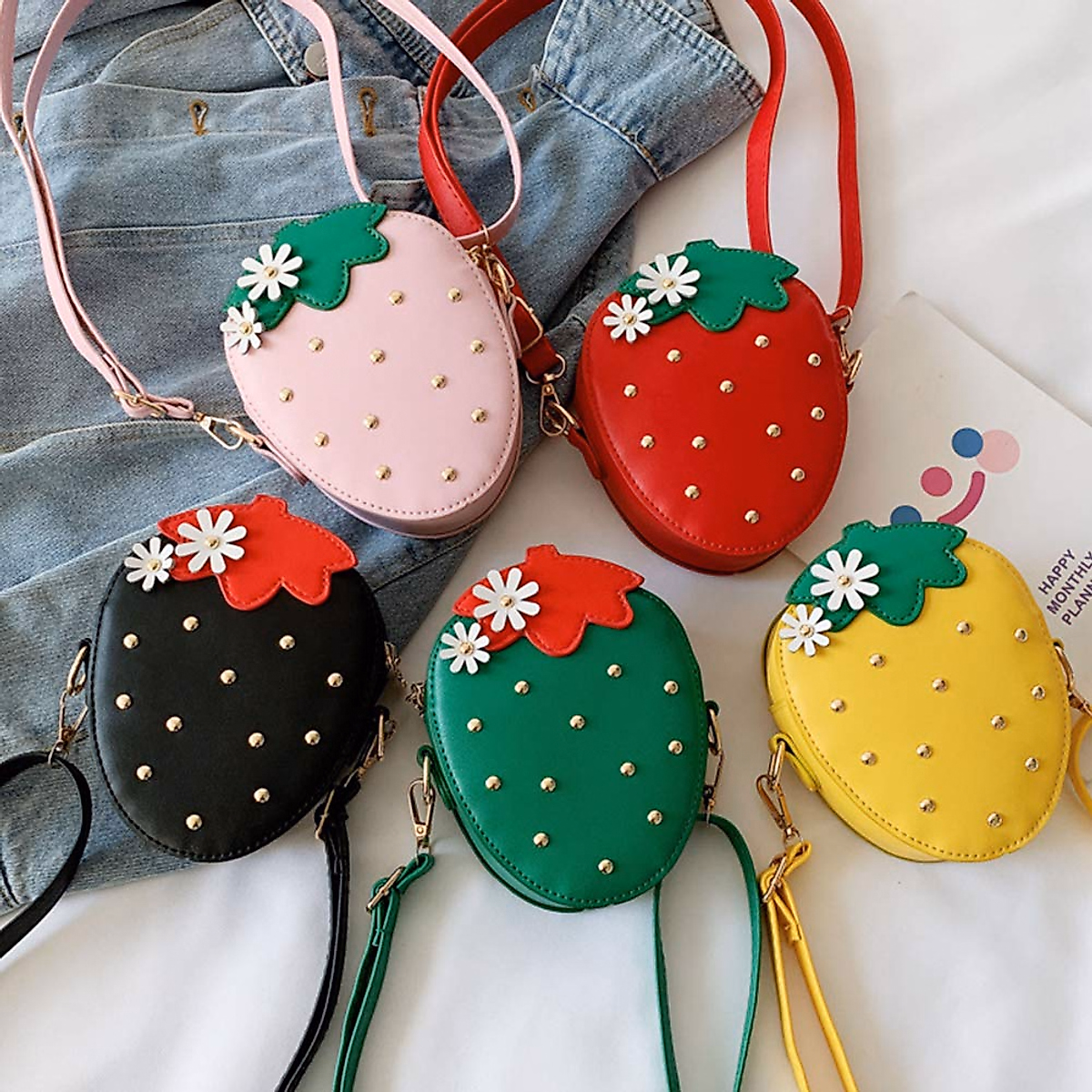 Amosfun Strawberry Shape Shoulder Mini Bag Novelty Cute Handbag Clutch Fruit Shaped Wallet Strawberry Coin Purse Crossbody Bag for Women Girl
