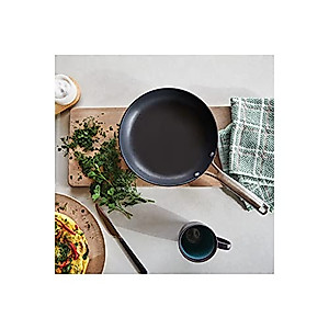 Calphalon Classic Hard-Anodized Nonstick Cookware, 12-Inch Cooking Pan with Lid