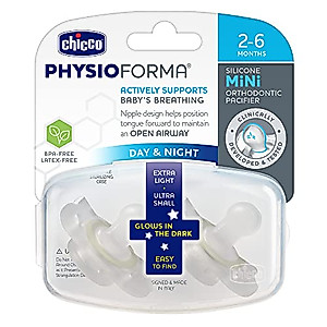 Chicco PhysioForma Silicone Mini Glow in The Dark Pacifier in Clear for Babies 2-6m, Orthodontic Nipple, BPA-Free, 2-Count in Sterilizing Case