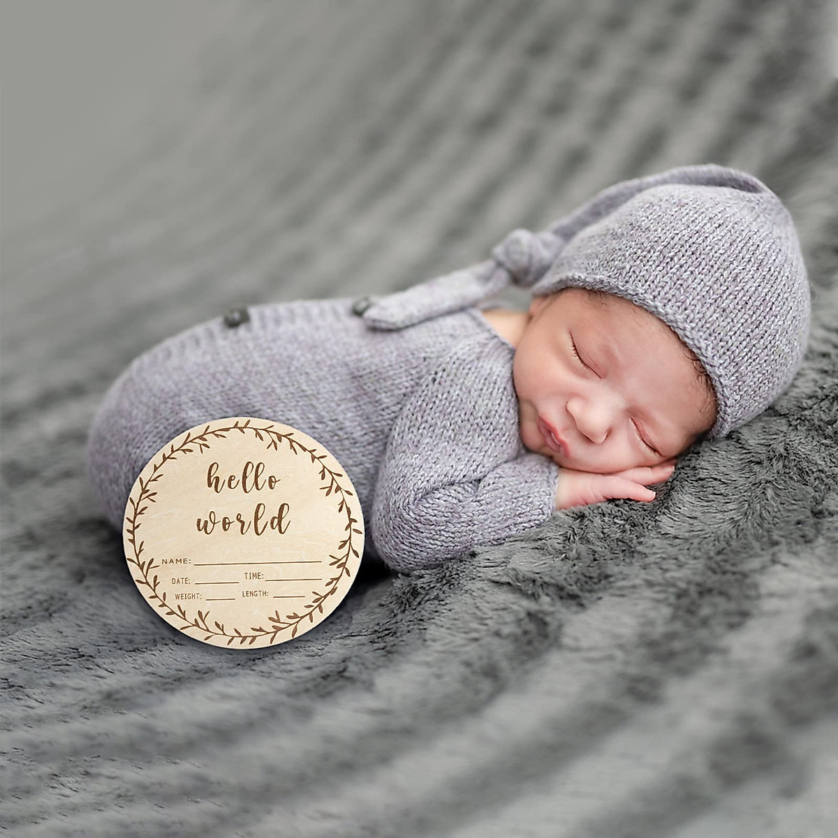 Wooden Baby Announcement Sign, 6 inch Hello World Newborn Sign Newborn Welcome Sign for Photo Prop
