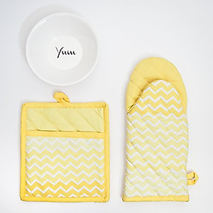 DII Quilted Kitchen Oven Mitt & Potholder Set, Hanging Loop for Convenient Storage, OM 6x13/PH 8x9, Ombre Yellow Chevron