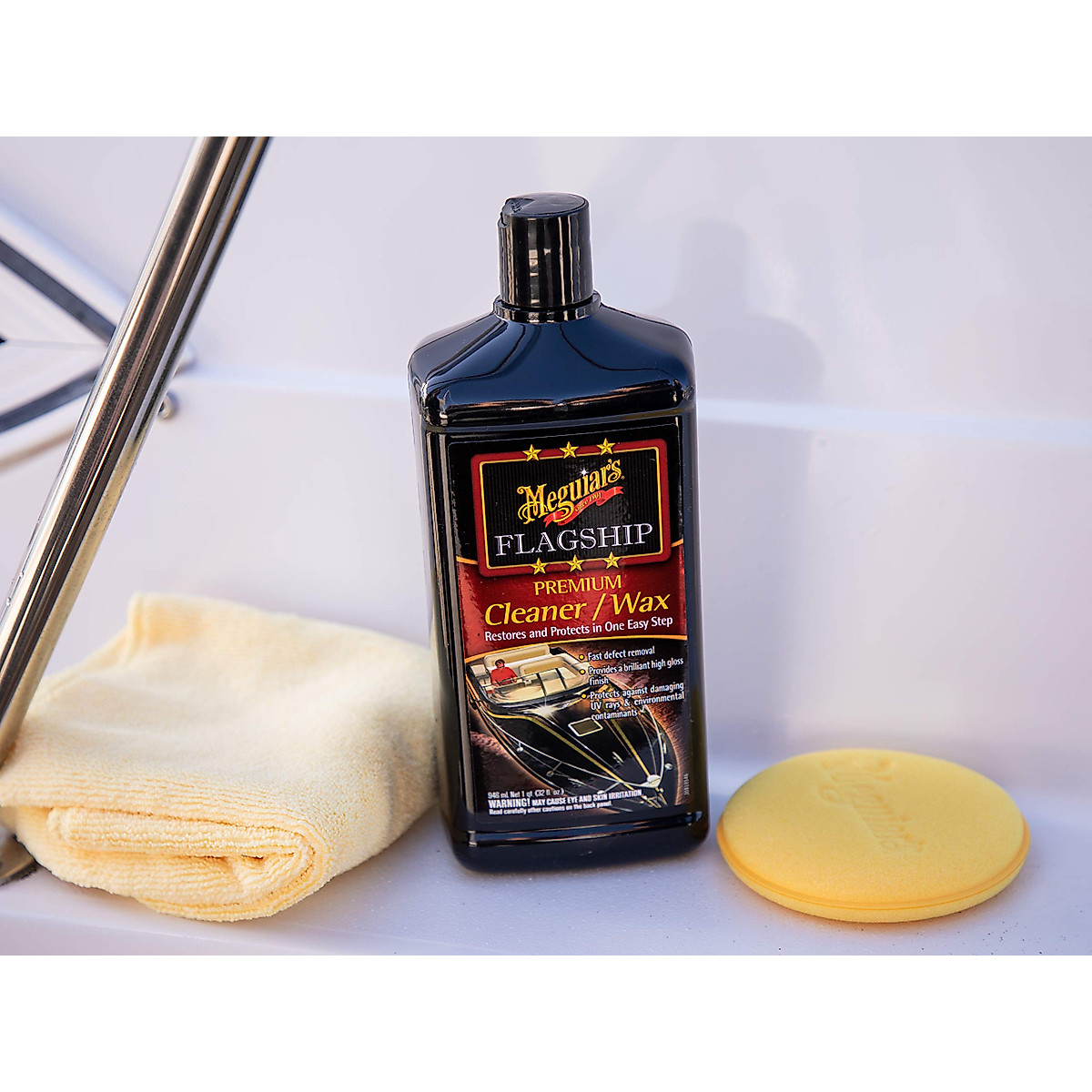 Meguiar's M6132 Flagship Premium Cleaner/Wax - 32 Oz Bottle