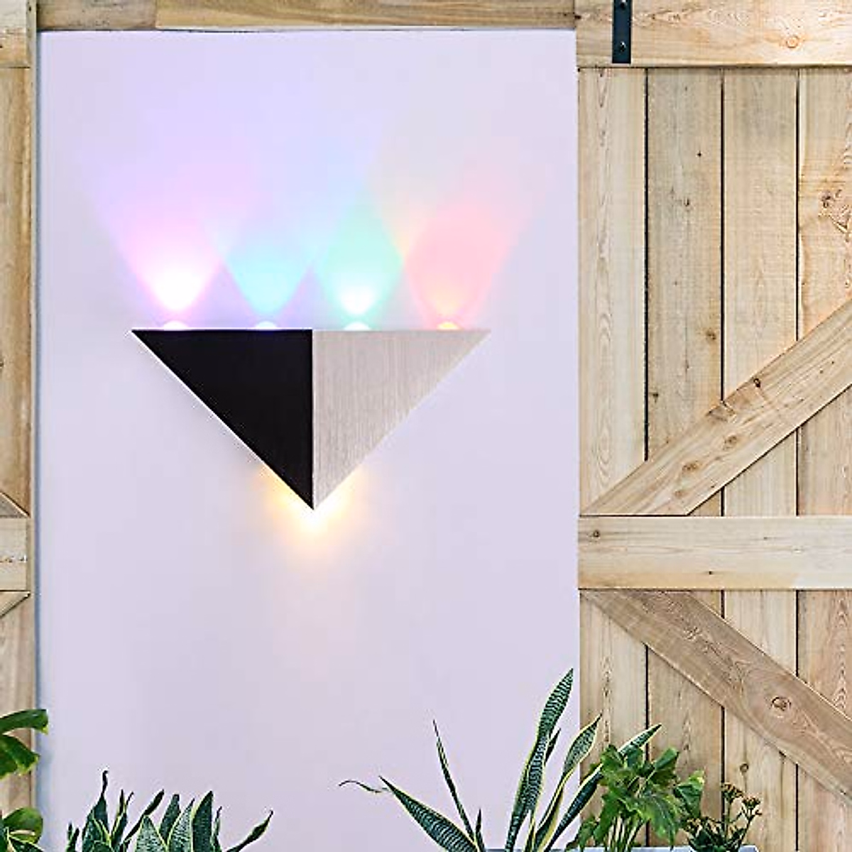 LemonBest Modern Triangle 5W LED Wall Sconce Light Fixture Indoor Hallway Up Down Wall Lamp Spot Light Aluminum Decorative Lighting for Theater Studio Restaurant Hotel (Hardwired)