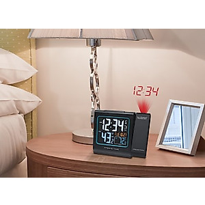 La Crosse Technology Color Projection Alarm Clock with Indoor/Outdoor Temperature & Charging USB Port, Wireless, Backlit, Black, 616-146