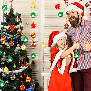 24 Pieces Christmas Felt Ornaments Round Hanging Decoration Xmas Hanging Felt Decoration Pendant for Christmas Tree Theme Family Party Indoor Outdoor Hanging Decor (Popular Style)