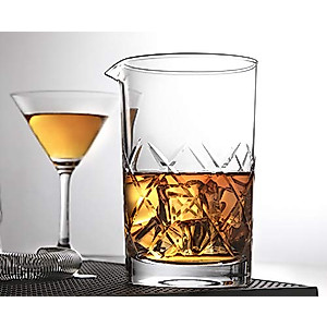 HIWARE Professional 24 Oz Cocktail Mixing Glass, Thick Bottom Seamless Crystal Mixing Glass