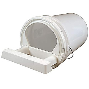 Happy Hen Treats Nest Box Bucket Kit