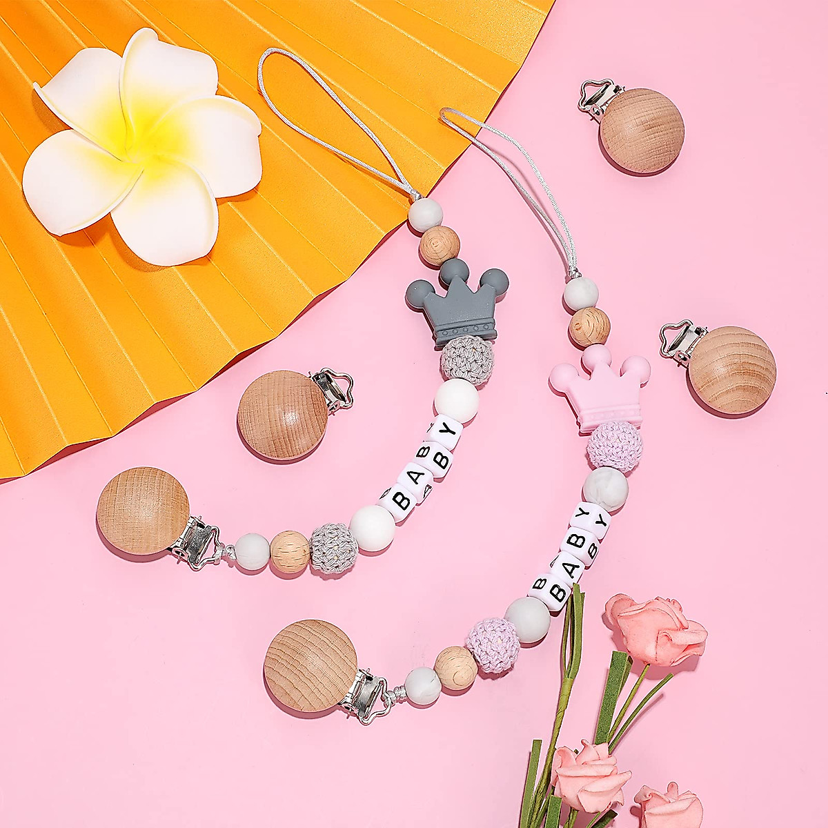 30 Pieces Natural Beech Wood Pacifier Clips Teething Grasping Toy Suspender Clips Wood Pacifier Clip Holder Charm DIY Clips (30 Pieces)