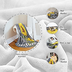 Sunflower Blanket You are My Sunshine Blanket Sunflower Decor Sunflower Gifts for Women/Daughter/Mom/Wife Granddaughter Blanket Soft Cozy Flannel Fleece Throw Blankets for Women 50"x60"