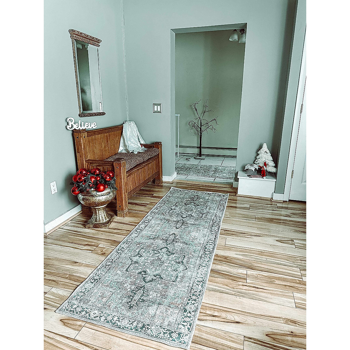 Hauteloom Nisa Living Room, Bedroom Machine Washable Area Rug - Traditional - Sage, Brick Red, Navy - 7'6" x 9'6"