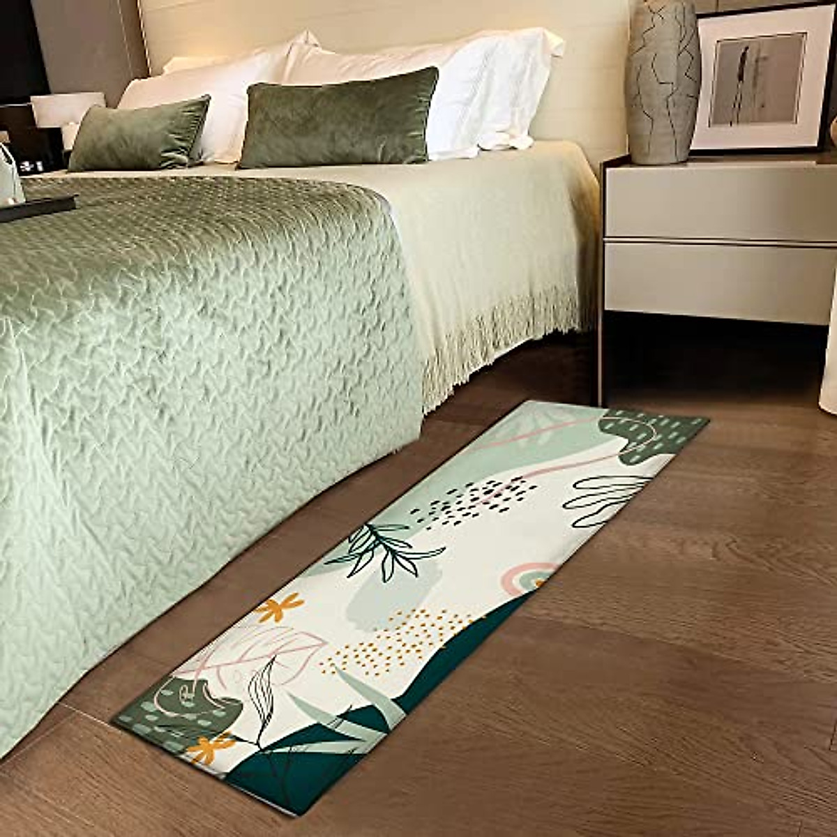 Cinbloo Modern Abstract Long Bathroom Runner Rugs 18x47 Inch Cute Boho Green Plant Leaves Bath Mat Non Slip Area Rugs Soft Wool Floor Carpet Tropical Botanical Rug for Doormat Tub Bedroom Home Decor