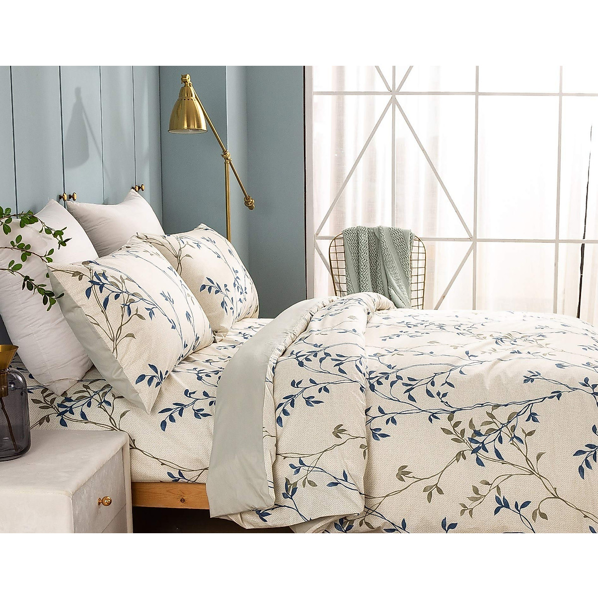 Tache Elegant Leaf Vine Nature Earthy Floral Neutral Cream Beige Tan Blue Breathable Poplin Cotton Zipper Duvet Cover, King