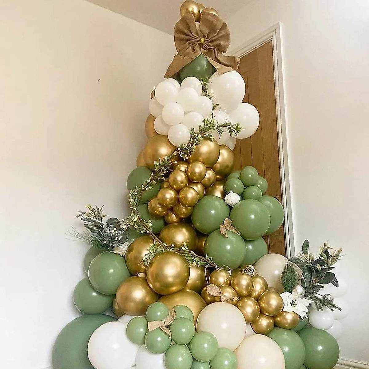 100pcs Metallic Gold Balloons Different Sizes 18 inch +12 inch +10 inch +5 inch Chrome Gold Balloon Gold Latex Balloons for Halloween Christmas Thanksgiving Birthday Party Graduation Baby Shower