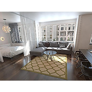 Unique Loom Outdoor Trellis Collection Area Rug - Moroccan (7' 1" x 10' Rectangle, Beige and Olive/ Beige)