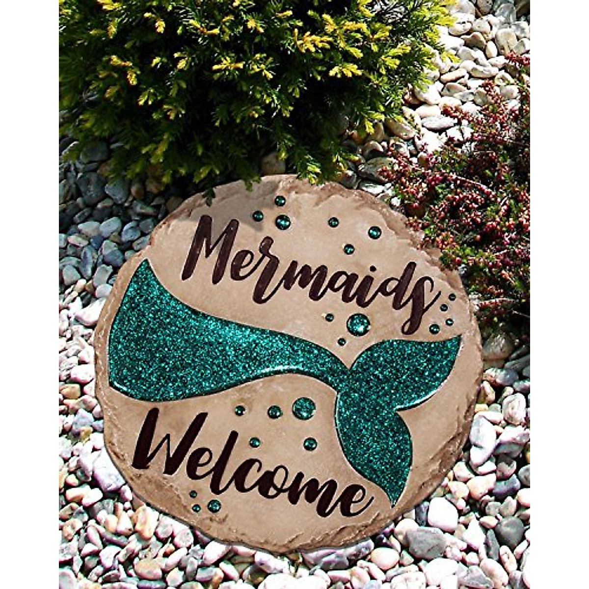 Spoontiques - Garden Décor - Welcome Friends Stepping Stone - Decorative Stone for Garden