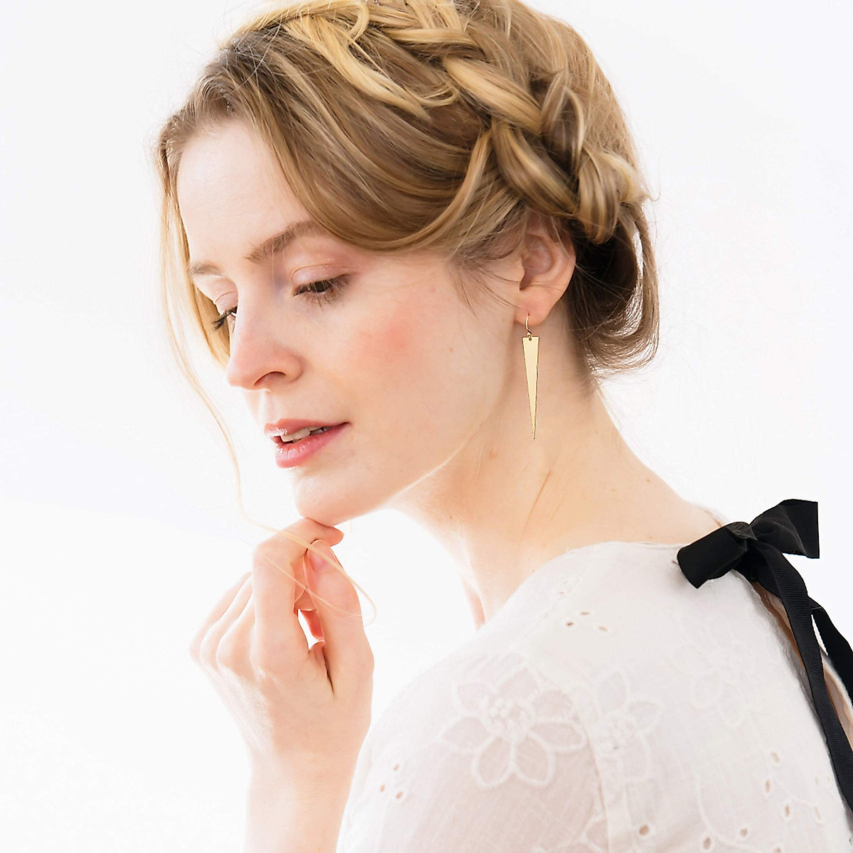 18K Gold Long Triangle Drop Dangle Earrings for Women Geometric Minimalist Hypoallergenic Earrings Fashion Edgy Gold Dangle Earrings for Women