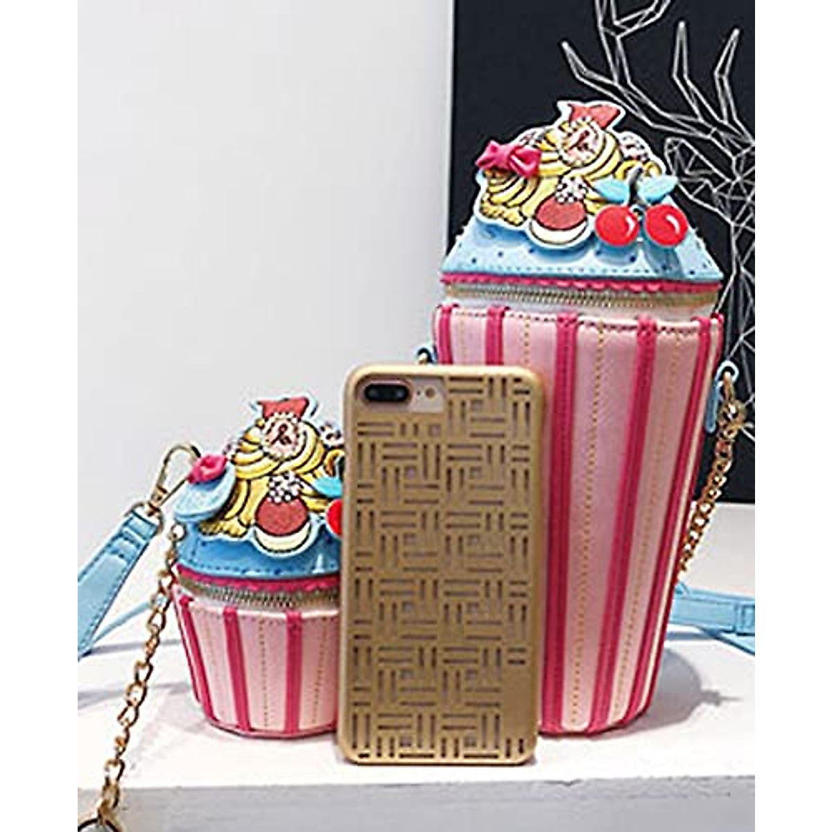 QZUnique Women's PU Leather Shoulder Bag Novelty Ice Cream Shaped Crossbody Bags Cute Phone Chain Bag Handbag Messenger Portable Bag