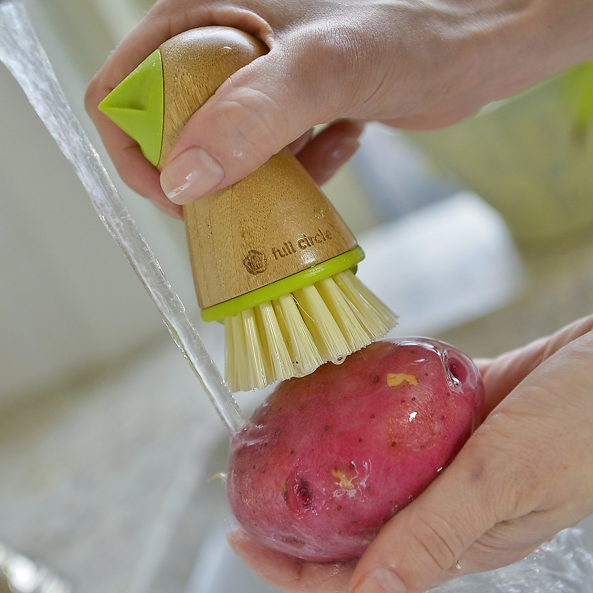 Tater Mate Potato Brush with Eye Remover