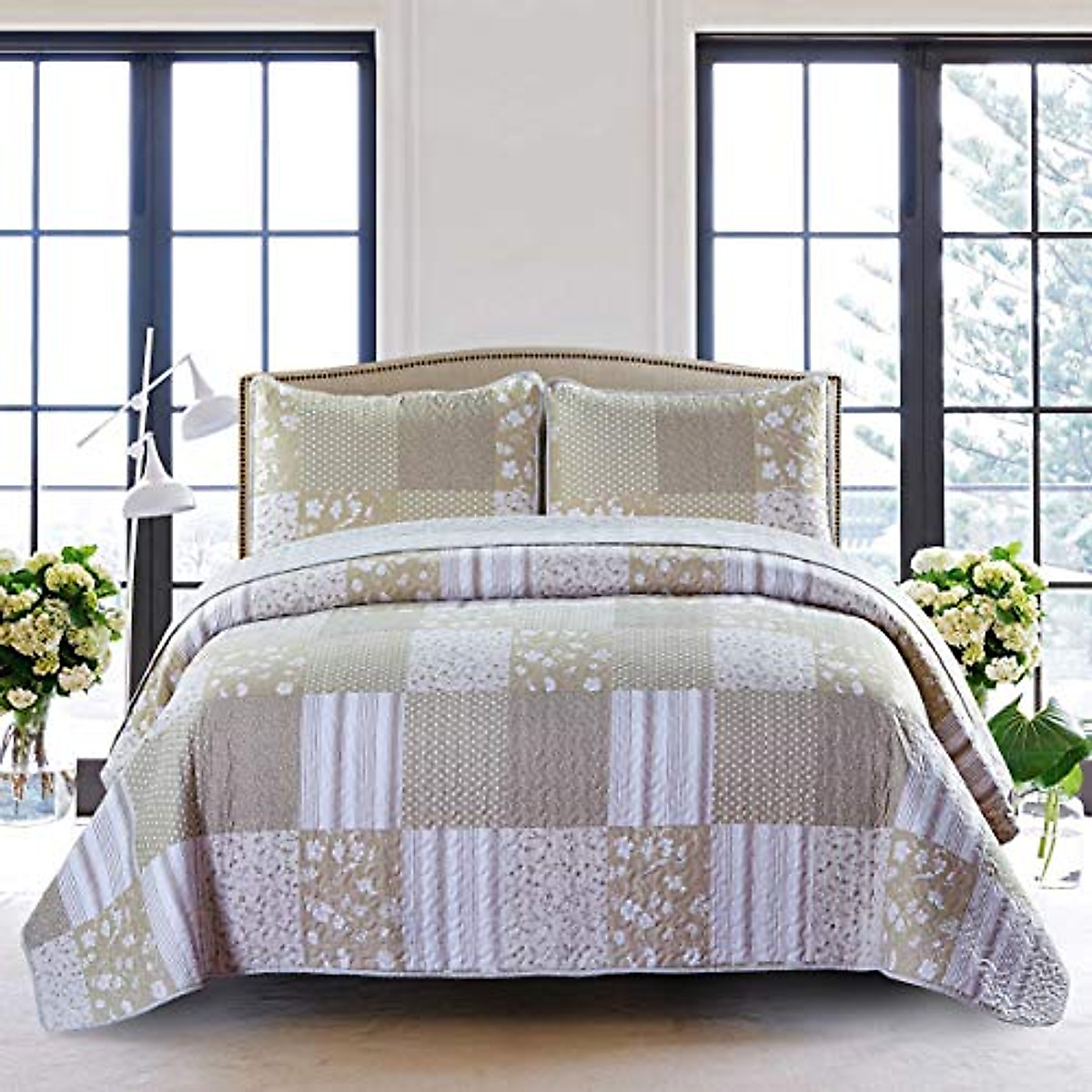 SLPR Silent Reverie 3-Piece Queen Comforter Set (Rustic Quilt with 2 Shams): Lightweight Quilted Bedding, Farmhouse Bed Set Queen Size, White and Tan Country Style Printed Coverlet