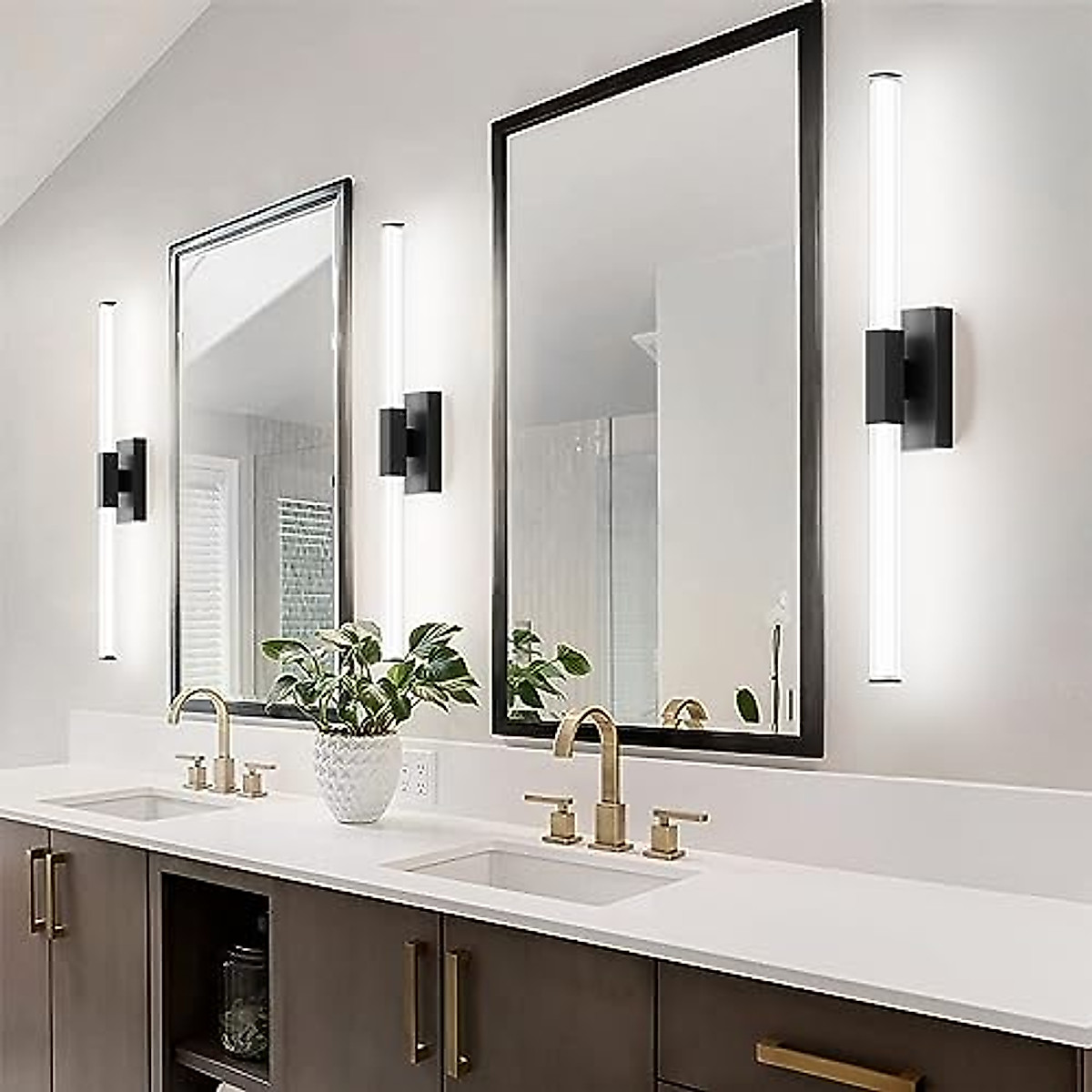 Ralbay 32inch Black Vanity Light for Bathroom Wall Mounted Lighting Bar Modern LED Vanity Lights Matte Black Bathroom Vanity Light Fixtures Over Mirror 28W 5500K White Light
