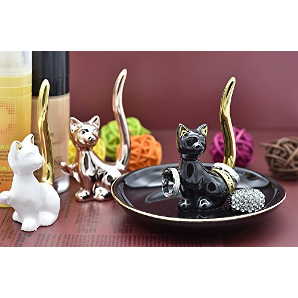 Exembe Happy Cat Posture Trinket Tray Decorative Ring Holder Jewelry Storage Dish Black/Golden Tail