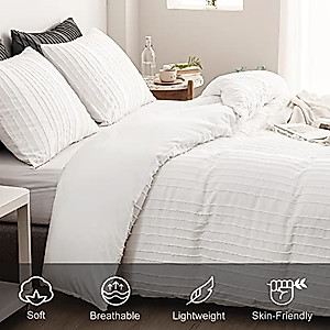 WARMDERN White Boho Duvet Cover Set Queen Size, Striped Textured Tufted Bedding Set, 3 Pcs Ultra Soft Washed Microfiber with Zipper Closure (Queen, White)