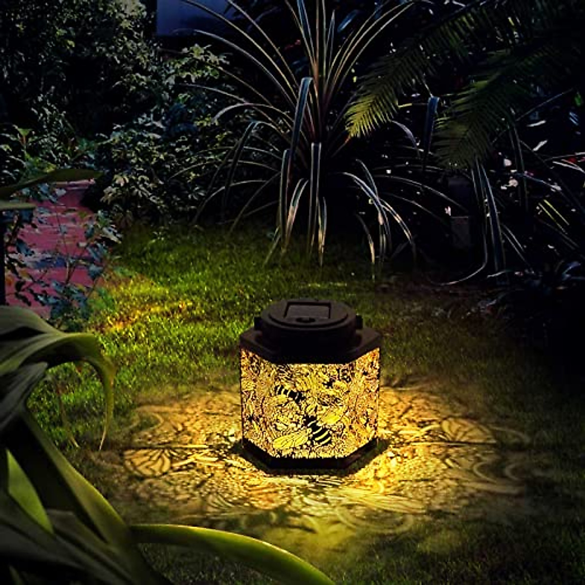 Solar Lanterns Lights Outdoor Hanging Lantern Garden Metal Waterproof LED Lantern Decor with bee Pattern Lights Solar Lamp Solar Lantern Table Lights for Desk Lawn Patio Pathway Landscape