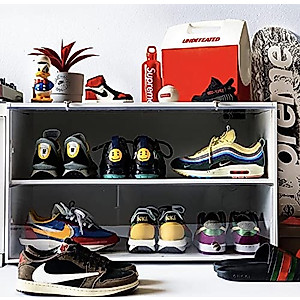 Sneaker Throne- White