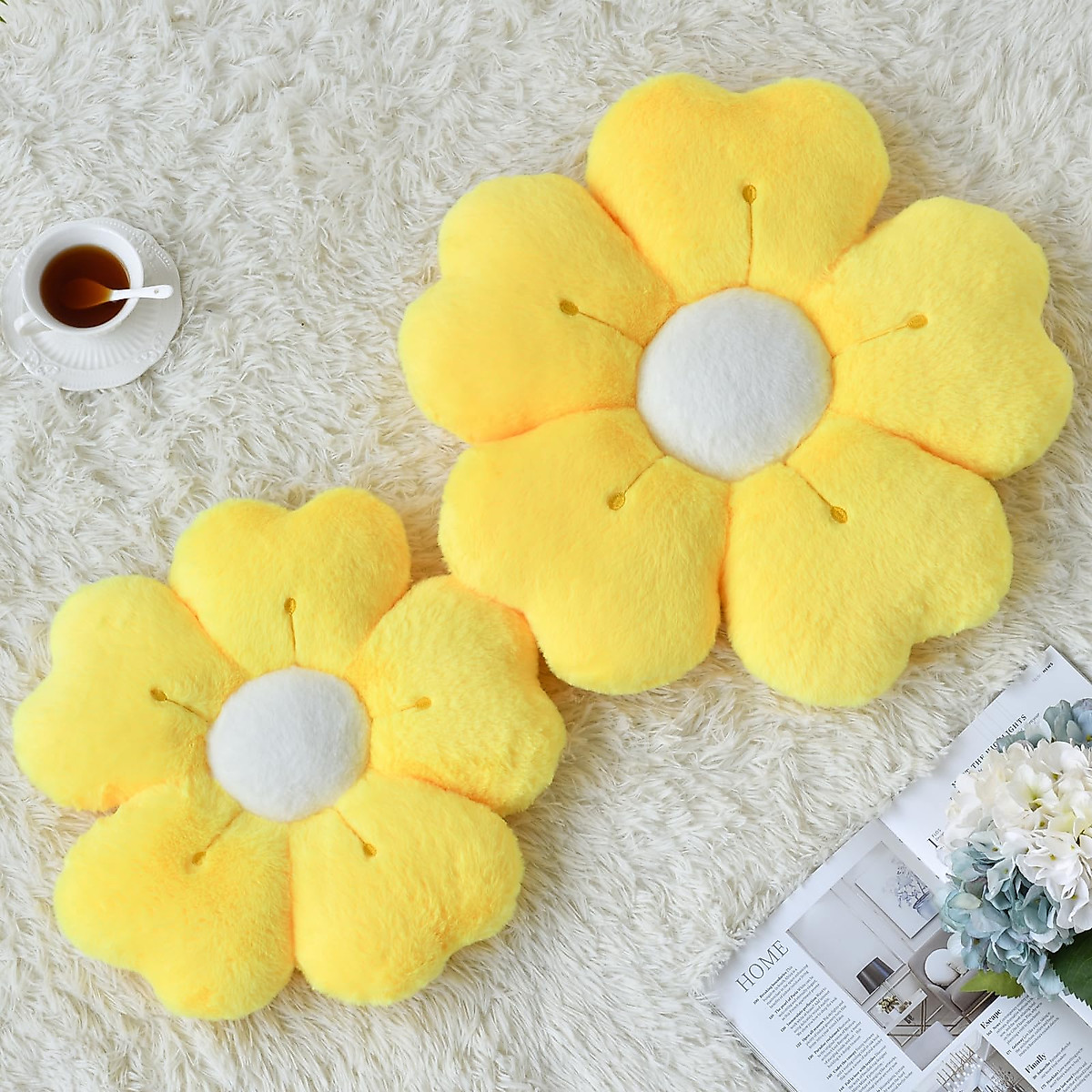 Ddliury Flower Pillow, Flower Shaped Pillow Decorative Throw Pillows for Bed Couch, Cute Daisy Pillow Dorm Decor Floor Seating Cushion (Yellow, 15 Inches)