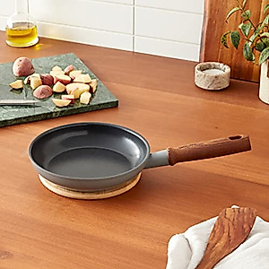 GreenPan Mayflower Pro Hard Anodized Healthy Ceramic Nonstick, 8" Frying Pan Skillet, Vintage Wood Handle, PFAS-Free, Induction, Charcoal Gray