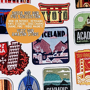 Vagabond Heart Hawaii Volcanoes National Park Sticker - Weatherproof Vinyl Souvenir Decal