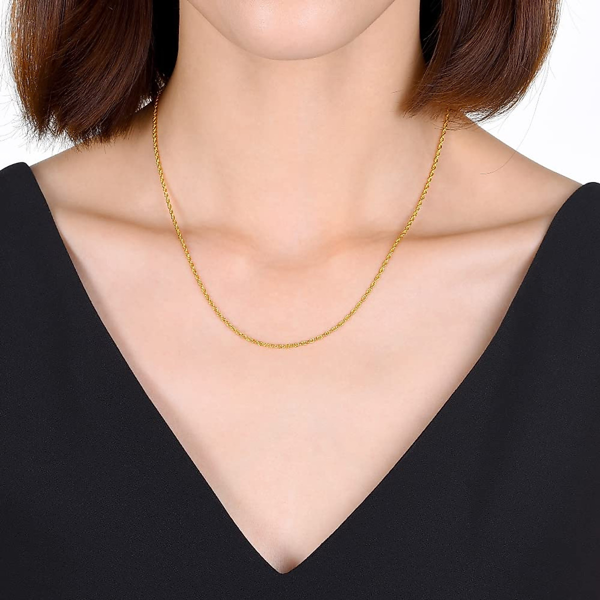 CHOW SANG SANG 999.9 24K Solid Gold Price-by-Weight Gold Twisted, Singapore Chain Necklace for Women 68279N (Approx. 0.12tael (~4.49g), 17.7 Inches, (45 CM))