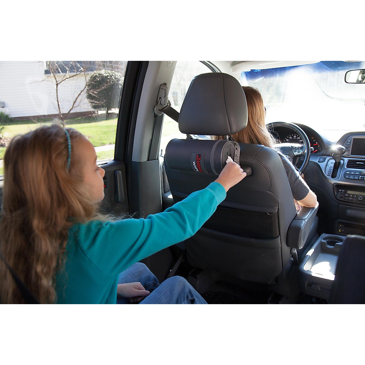 Rhino Wipe® Tote System With 75 Strong Dry Wipes - DON'T MESS WITH THE RHINO