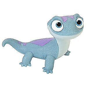 Disney Frozen 2 Elsa's Journey Dress Up Trunk Deluxe 17-Piece [Amazon Exclusive]